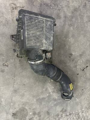2002-2004 6.6L LB7 Duramax Intake Airbox & Duct | 15090998 15076901 ...