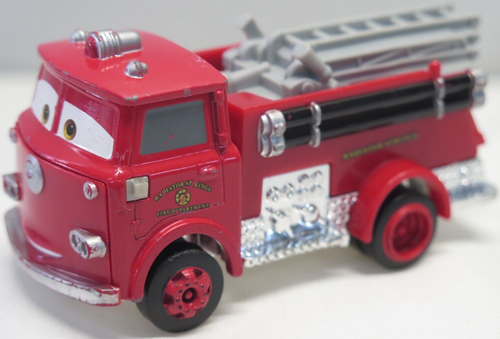 Disney Pixar Cars 2 1:43 Deluxe Oversized Diecast Red the Fire Truck ...
