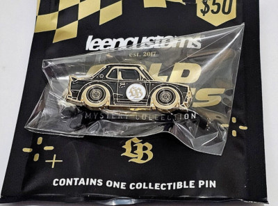 Leen Customs: LibertyWalk Gold Series Skyline Hako Limited Edition Pin ...