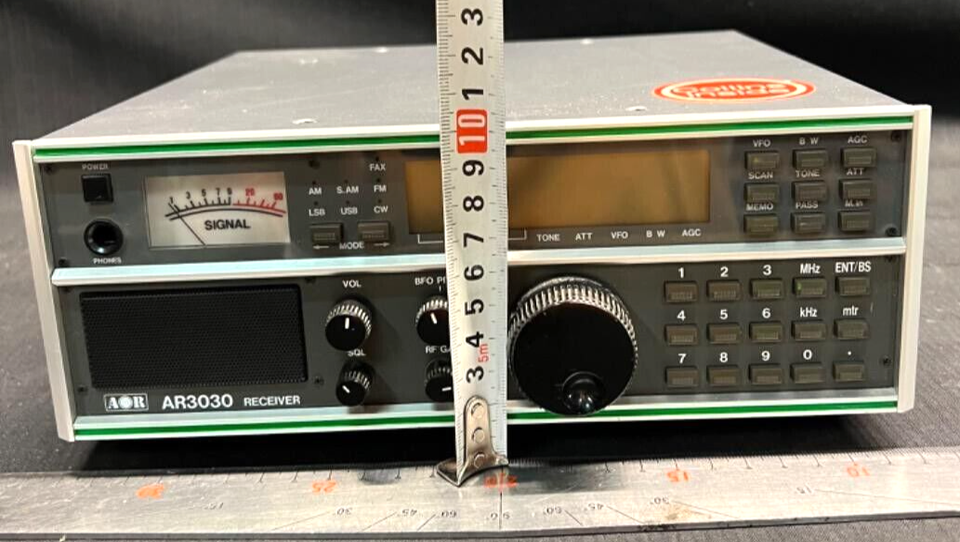 For Repairs & Parts - AOR AR3030 HF General Coverage Receiver 30KHz ...
