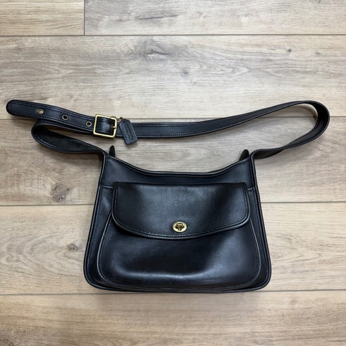 Take A Look About 90s Coach Shoulder Bag