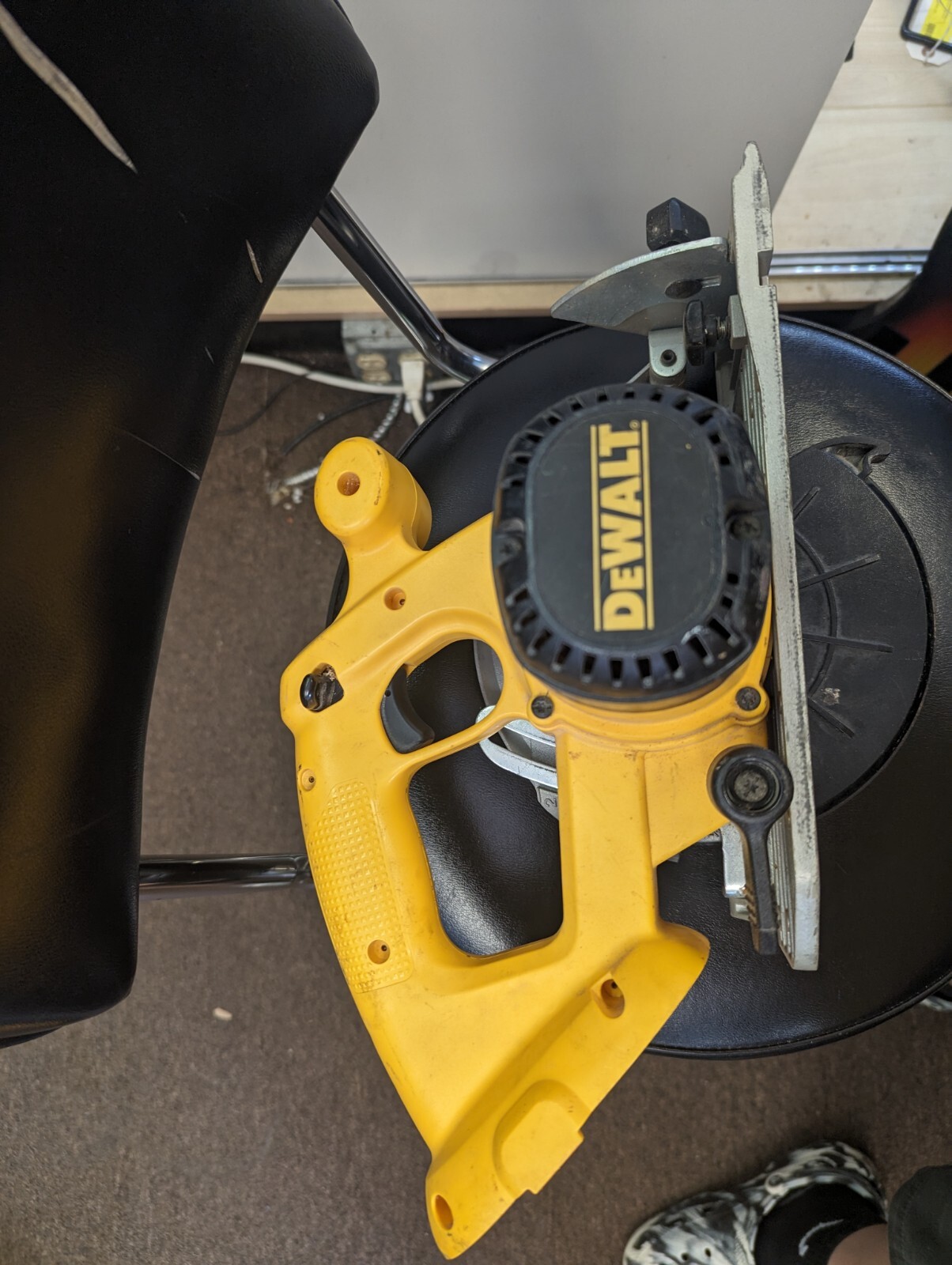 DeWalt DC390 Cordless 18 Volt Circular Saw, No Battery or Charger | eBay