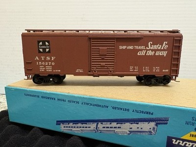 Ho Scale Santa Fe Railroad ATSF #156270 - 40' Boxcar Athearn | eBay