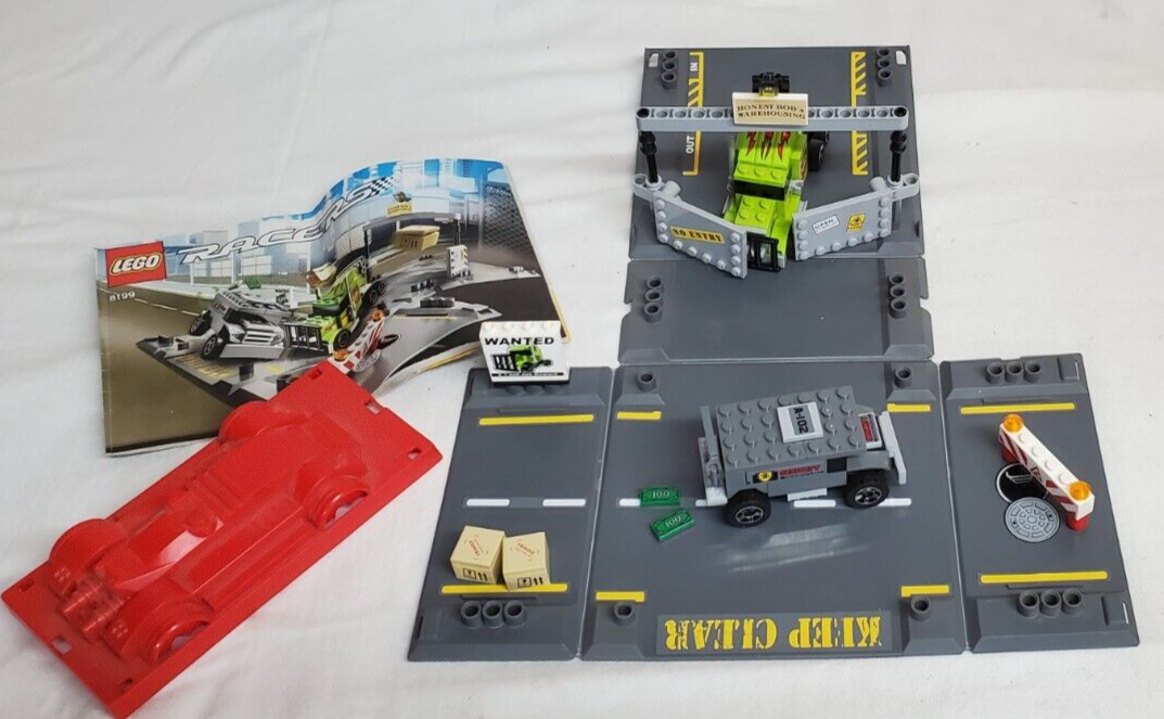 LEGO Racers SECURITY SMASH Set #8199 Fold Out Track 100% COMPLETE w ...