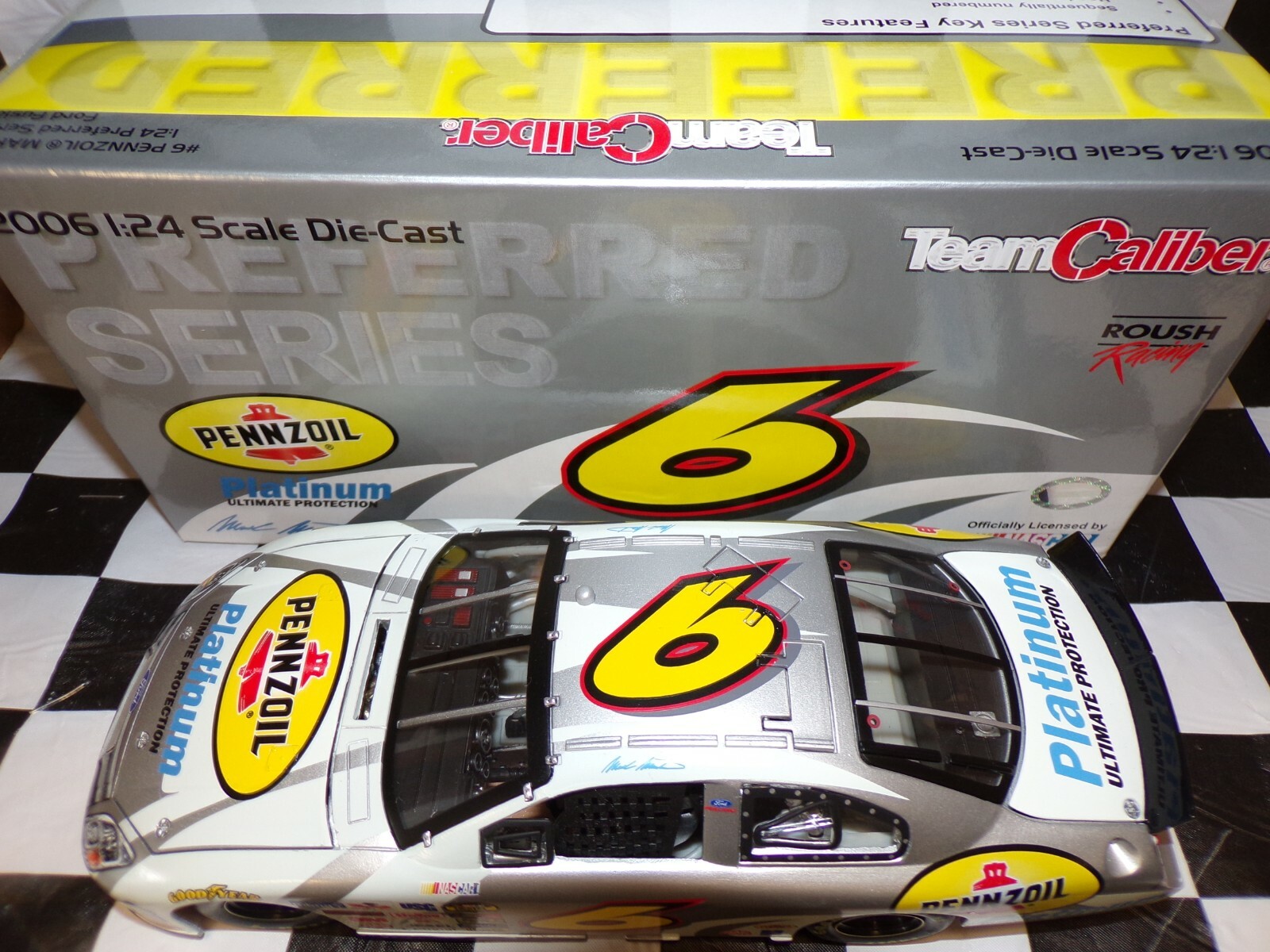 Mark Martin #6 Pennzoil 2006 Fusion 1:24 Team Caliber MM6-P2-06PZ ...