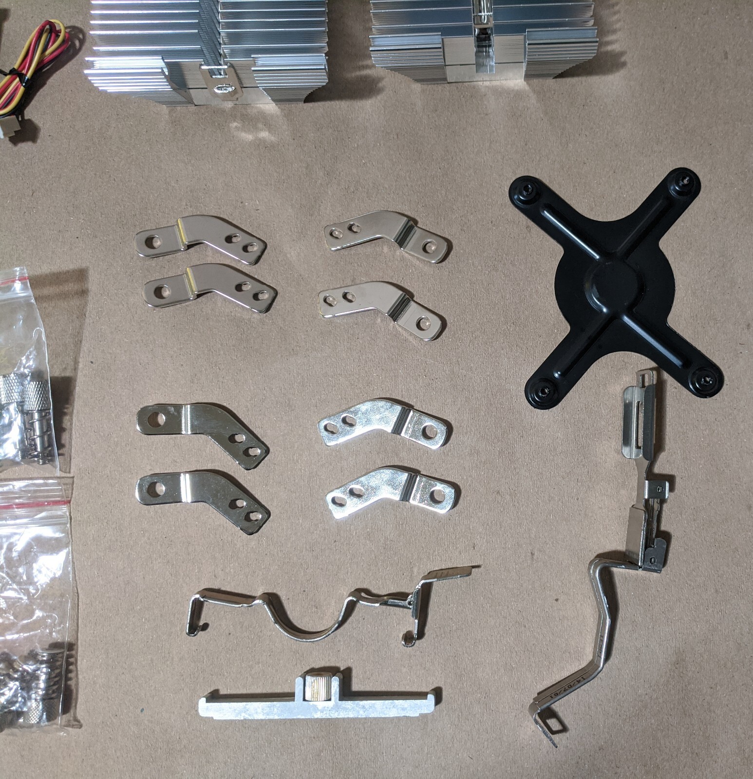 Mixed Lot Parts: CPU Coolers, Heatsinks, Screws, Brackets, Fans ...