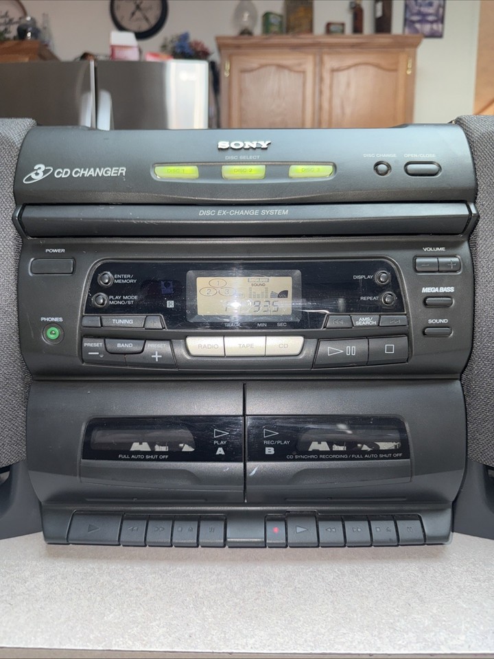 Sony CFD-646 Vintage 1997 CD Radio Cassette. Tested Works Great! Sounds ...