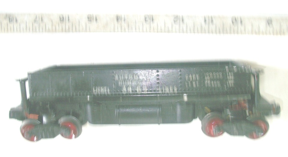 Lionel 97 Operating Coal Loader, Coal & 3469 Dump Car O/O27 Complete ...