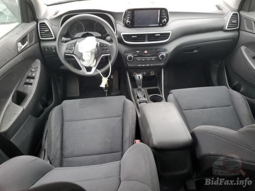 2018-2020 HYUNDAI TUCSON LEFT SIDE FENDER CORNER TRIM MOLDING OEM 86180 ...