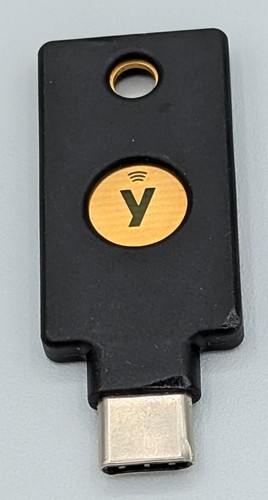 Yubico - YubiKey 5C NFC - Multi-Factor authentication (MFA) Security ...