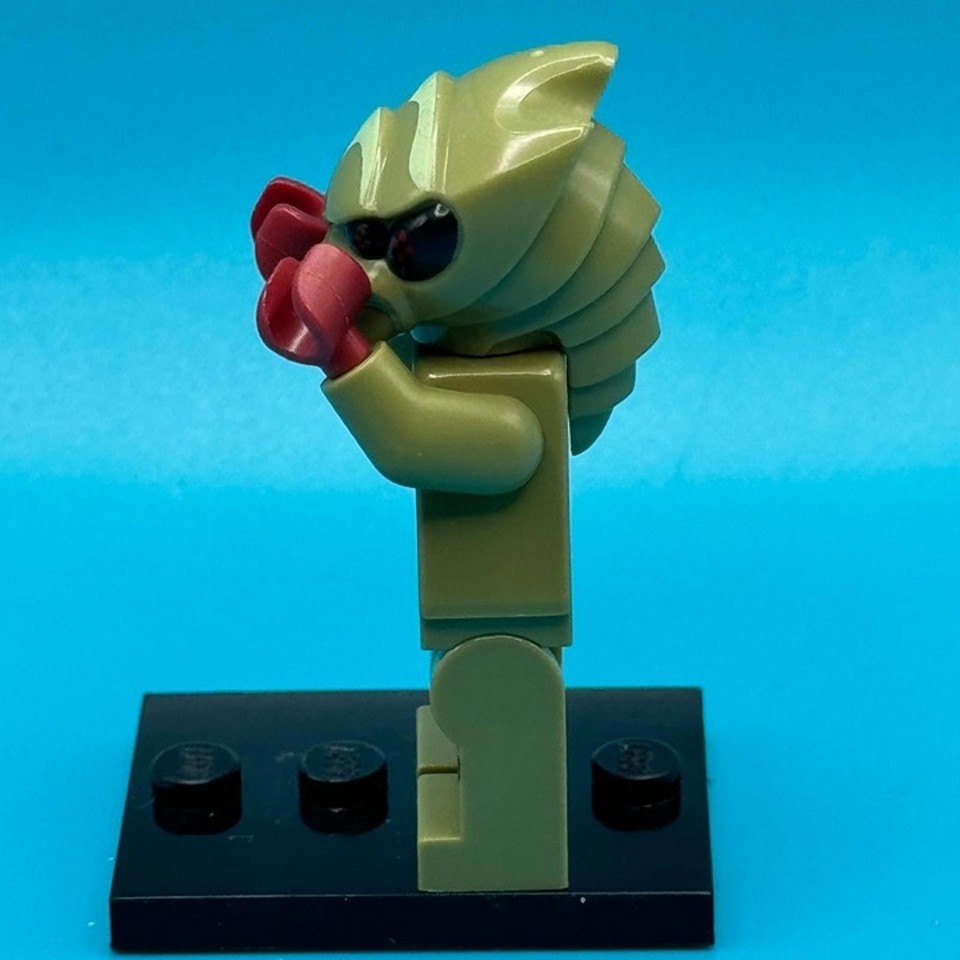 LEGO: Alien Buggoid (GS001) - From Set 70700 (2013) RETIRED! LOOK! | eBay