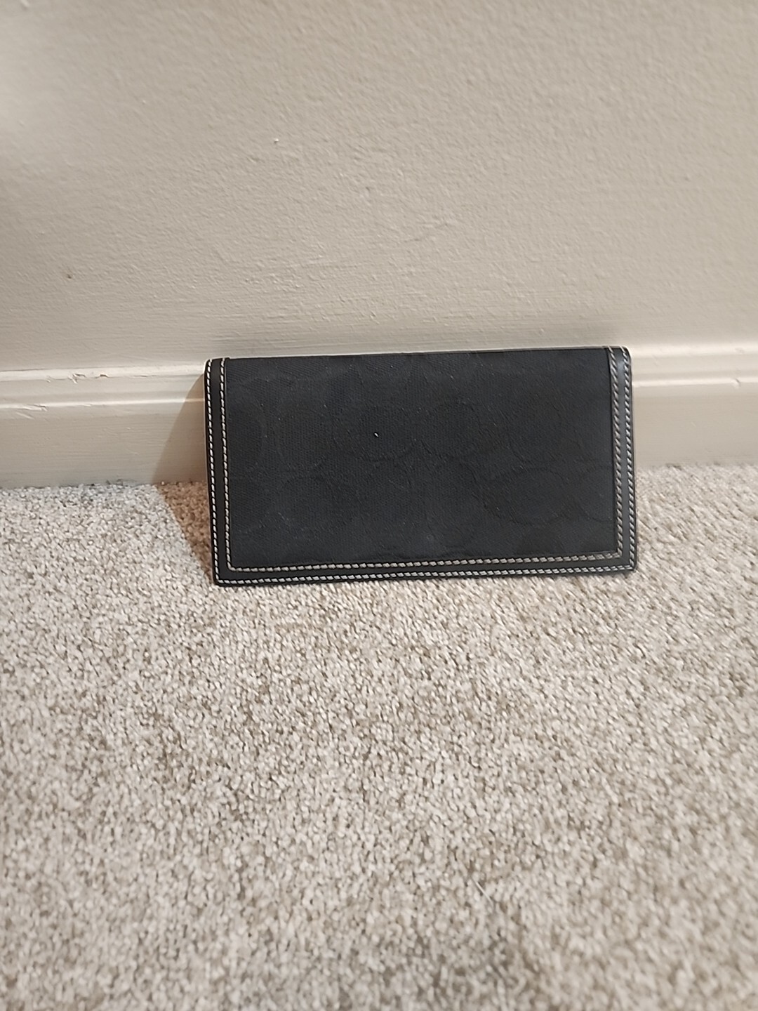 Coach Black Canvas Signature Checkbook Cover - Gem