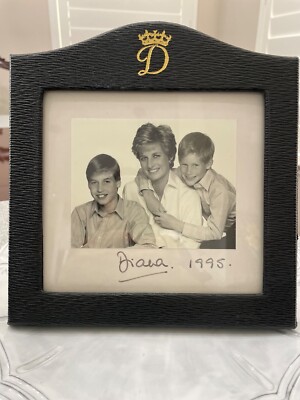 Princess Diana Presentation Autographed Portrait with Princes William ...