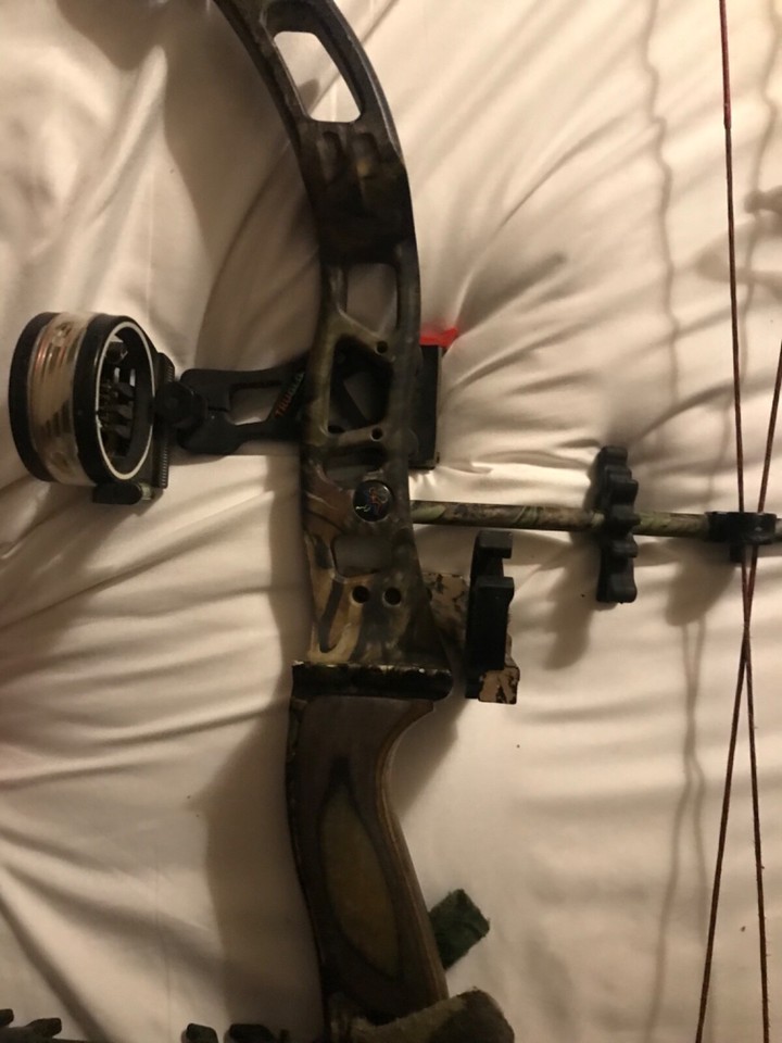 BOWTECH TRIBUTE BOW 27" 70lbs RIGHT HAND | eBay