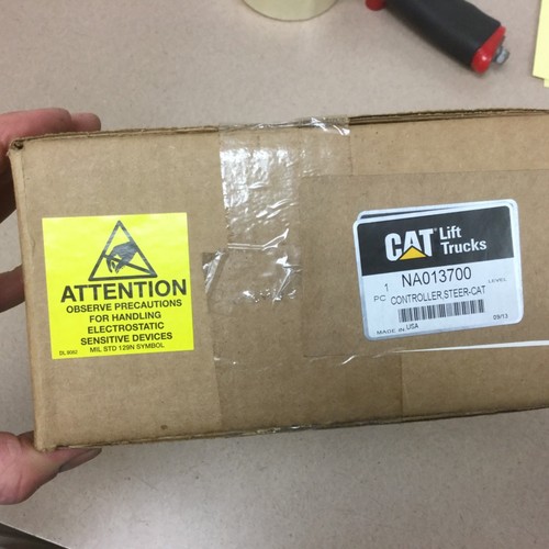 CAT Caterpillar NA013700 CONTROLLER STEERING TRUCK TRACKER NOR30P ELEC ...