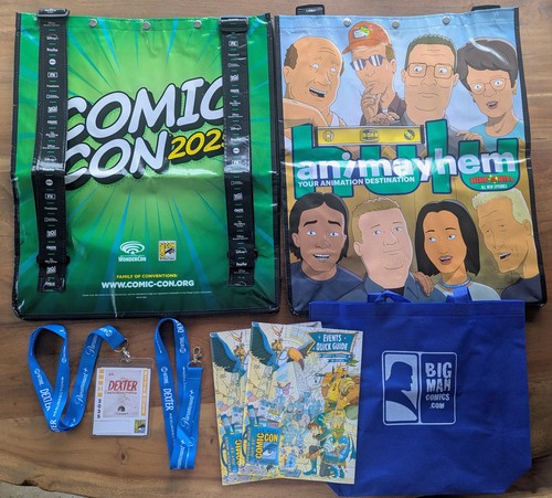 SDCC 2025 Hulu Swag Bags Lanyards Badge Events Guides San Diego Comic ...