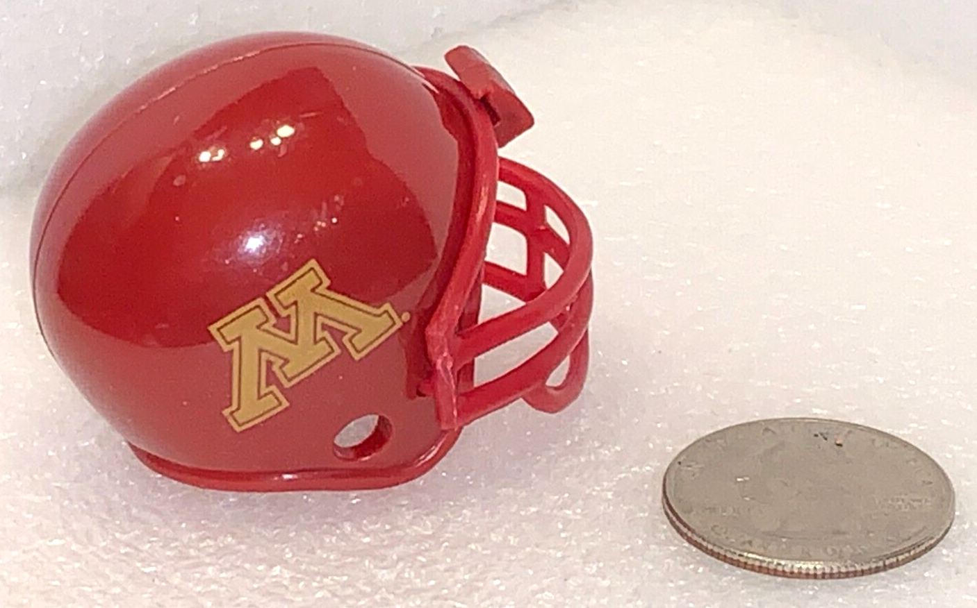 Minnesota Golden Gophers Vintage 1990s Mini Football Gumball Helmet New ...