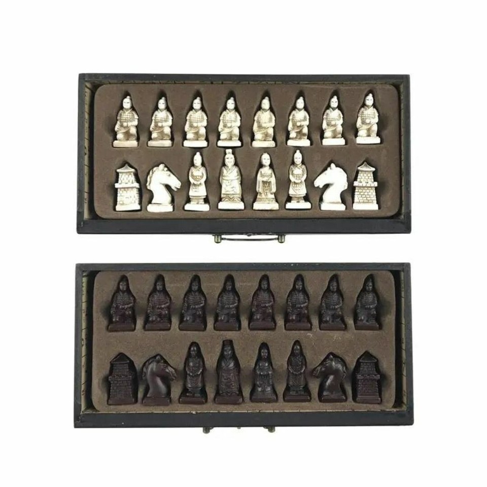 Handmade Wooden Chess Set Terracotta Warriors Theme 26x26x6.5cm ...