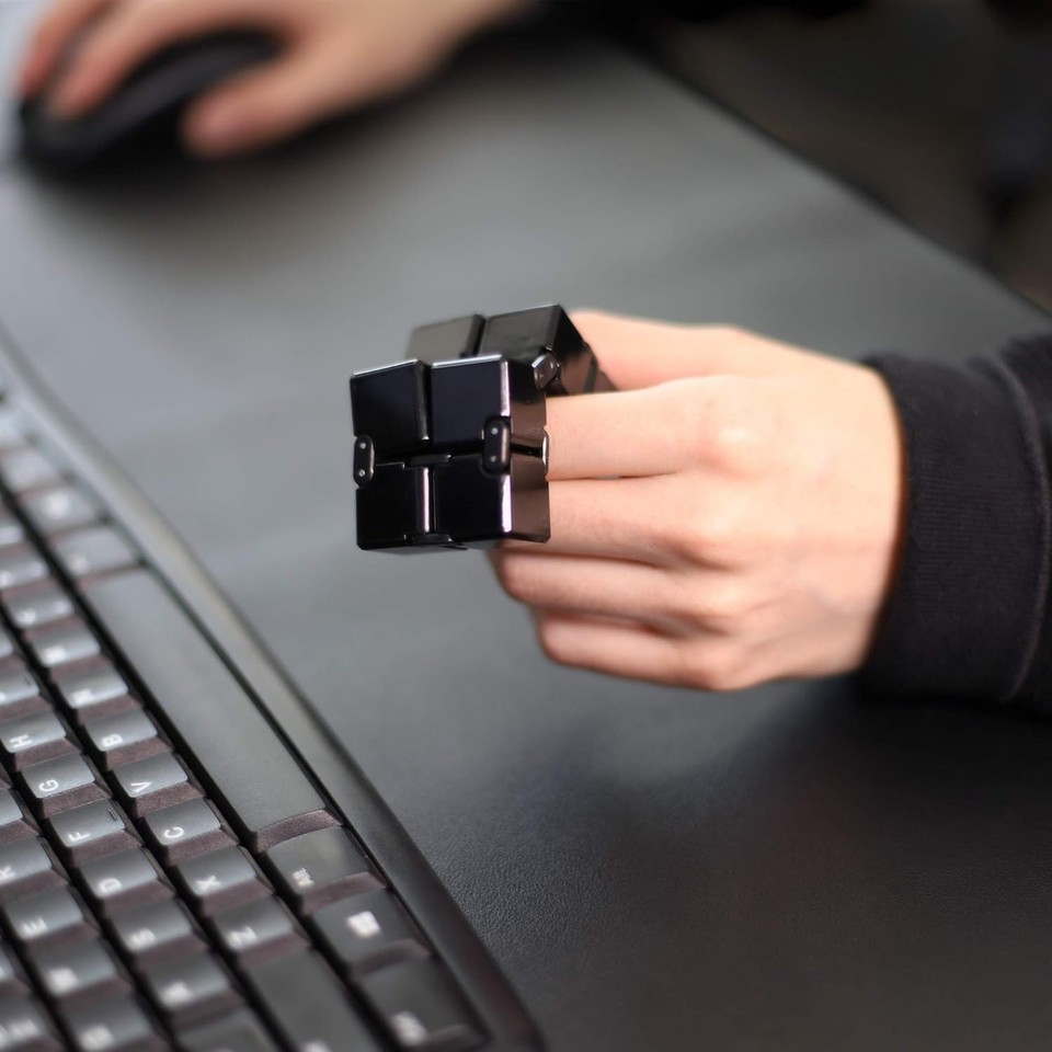 Funxim Infinity Cube Fidget Cube Toy suitable for Adults & Kids, New ...