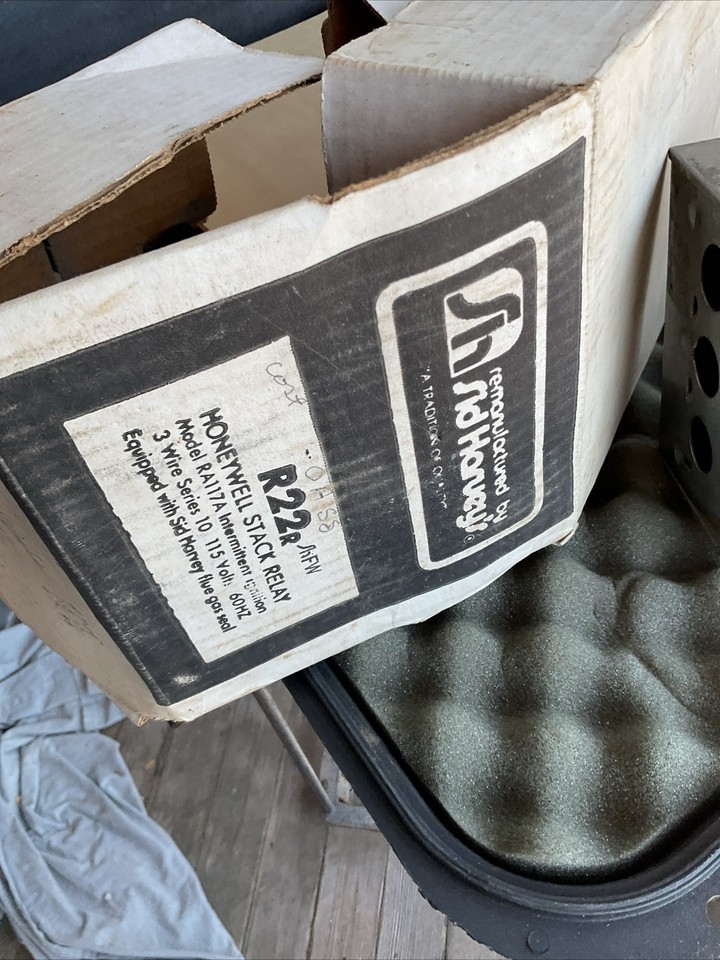 Remanfactured Honeywell Stack Relay Oil Burner Control 120v, RA117 A ...