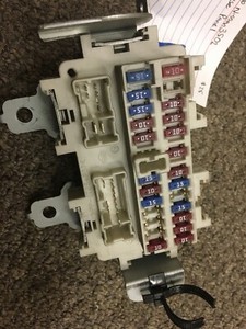 2006 Nissan 350z Fuse Panel OEM 10768 | eBay