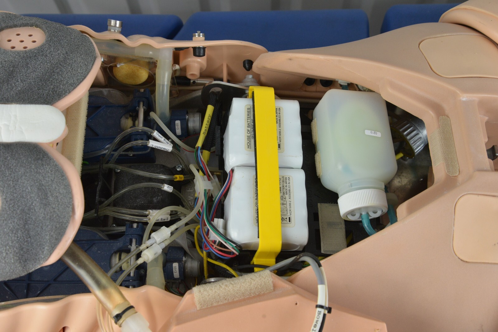 Laerdal SimMan Essential 213-00050 Manikin | eBay