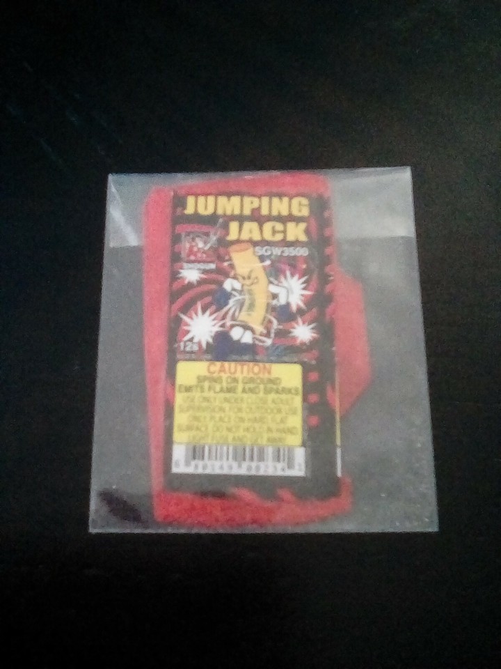Firecracker Label JUMPING JACK LABEL IN GREAT CONDITION SEE PIX LABEL ...