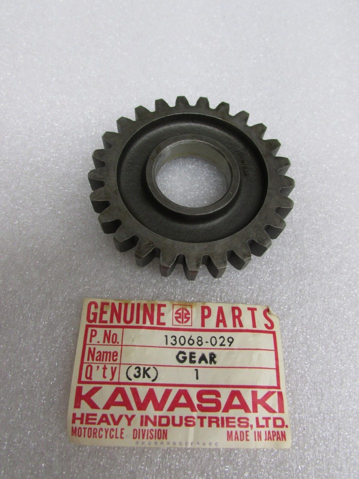 NOS 75-76 KAWASAKI KX400 74 KX450 73 F12MX OEM KICKSTARTER GEAR 13068 ...
