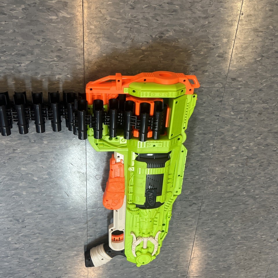 Nerf Zombie Strike Ripchain Dart Gun - Combat Blaster - No darts | eBay