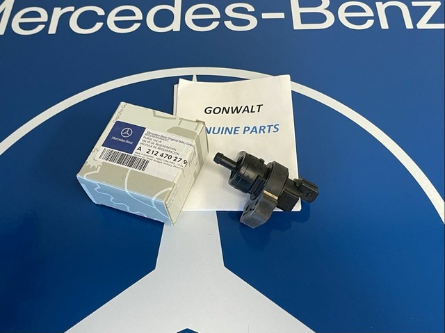 07 MERCEDES Gl450 Gas Fuel Regeneration Vent Purge Valve Line ...