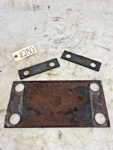 1979 Allis Chalmers 7020 Tractor Hitch Drawbar Anchor Bracket Plates | eBay