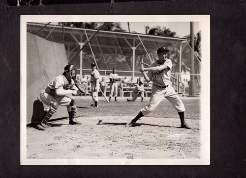 Frank McCormick & Bill Peterman 1946 Press Photo Philadelphia Phillies ...