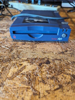 iOMEGA ZIP 100 100MB Z100P2 External Parallel Zip Drive W/ Cord | eBay