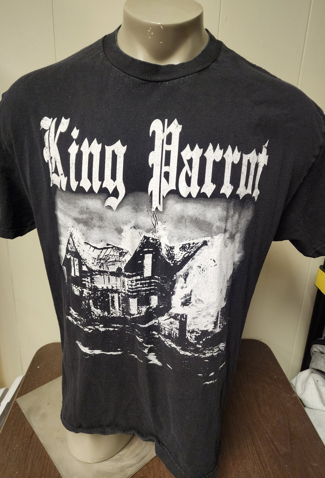 Vtg King Parrot Men’s Black Australian Grunge Tour Grindcore Pantera | eBay