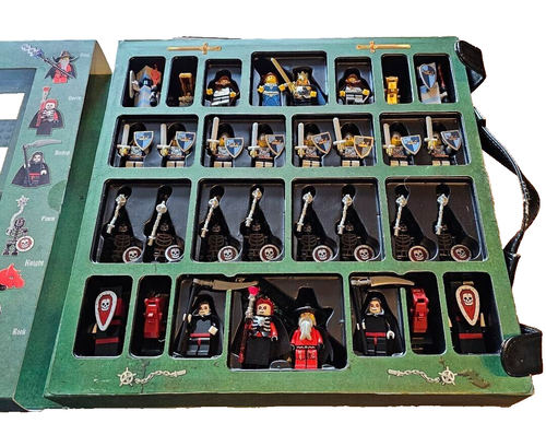 LEGO 852001 Castle Chess Set Miscellaneous GEAR BOARD GAMES 2007 w/box ...