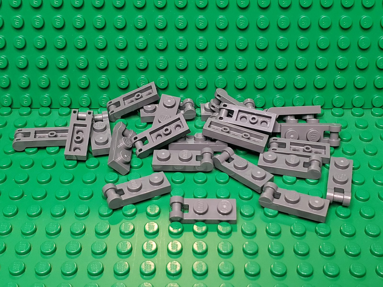 ** 25 CT LOT ** Lego NEW dark bluish gray 1 x 2 modified plate W/ end ...