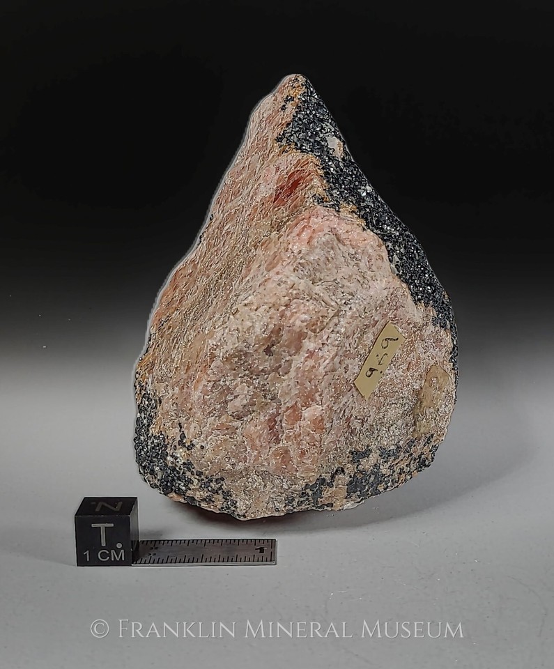 Bustamite - rhodonite - Franklin, NJ | eBay