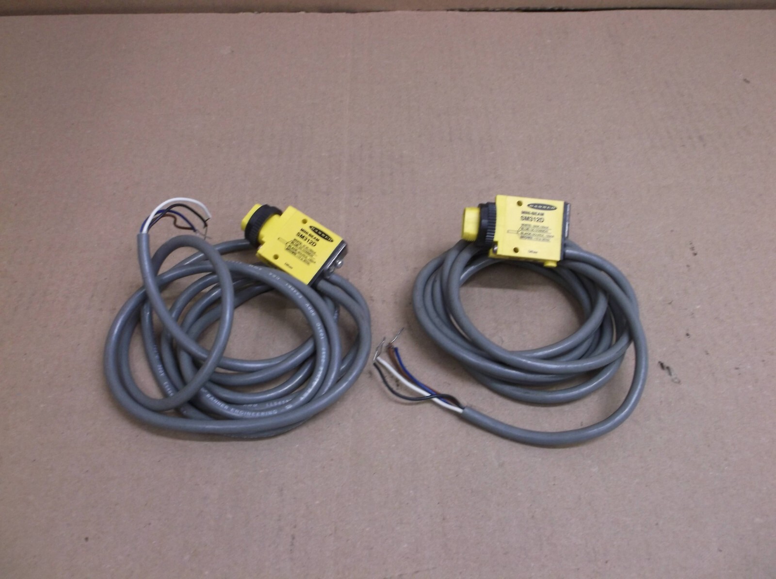 25619 Banner DEMO Photoelectric Sensor Switch SM312D | eBay