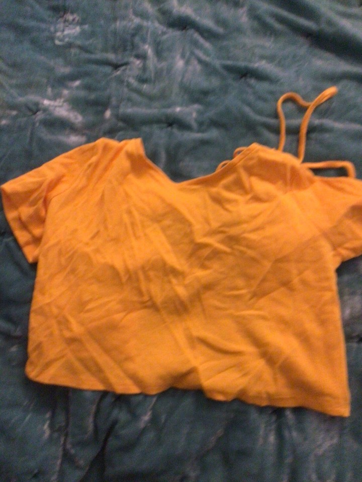 Short Sleeve Lace-Up Back Baby T-Shirt Cropped Wild Fable Yellow ...