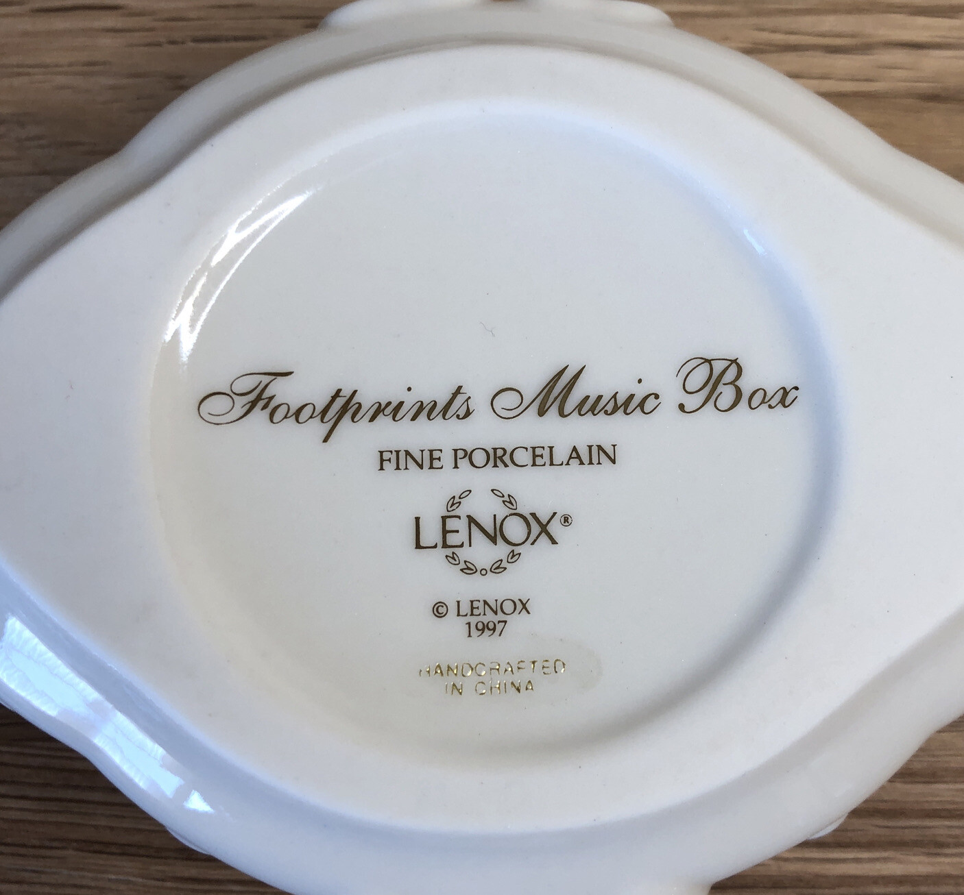 Lenox Fine Porcelain & Gold Music Box Inspired by the Poem Footprints ...