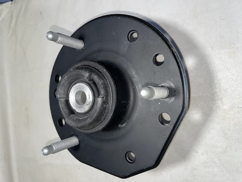 GM OEM 15-20 Escalade Suspension Components-Strut Mount 23312166 | eBay