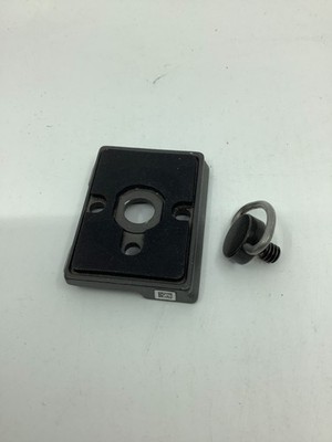 Manfrotto 200PL Quick Release Plate - Fair Condition; Missing lock ...