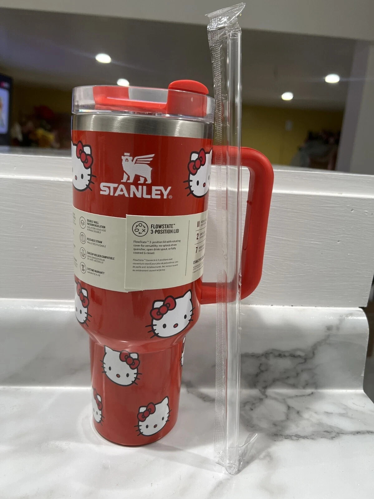 Stanley X Hello Kitty Limited Edition Red Tumbler 40oz Flowstate H2.0