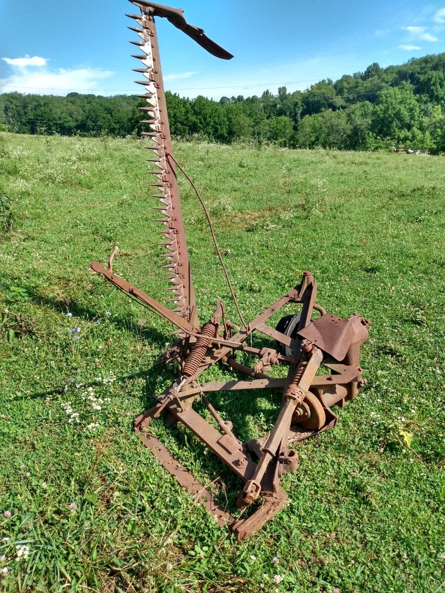 Sickle Mower Breakdown Cutting Hay W/ The Massey Ferguson, 59% OFF
