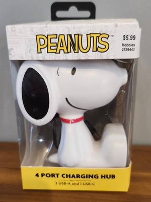 NEW Peanuts SNOOPY 3D Figural Charging Hub ~ 4-Port (3) USB-A / (1) USB ...