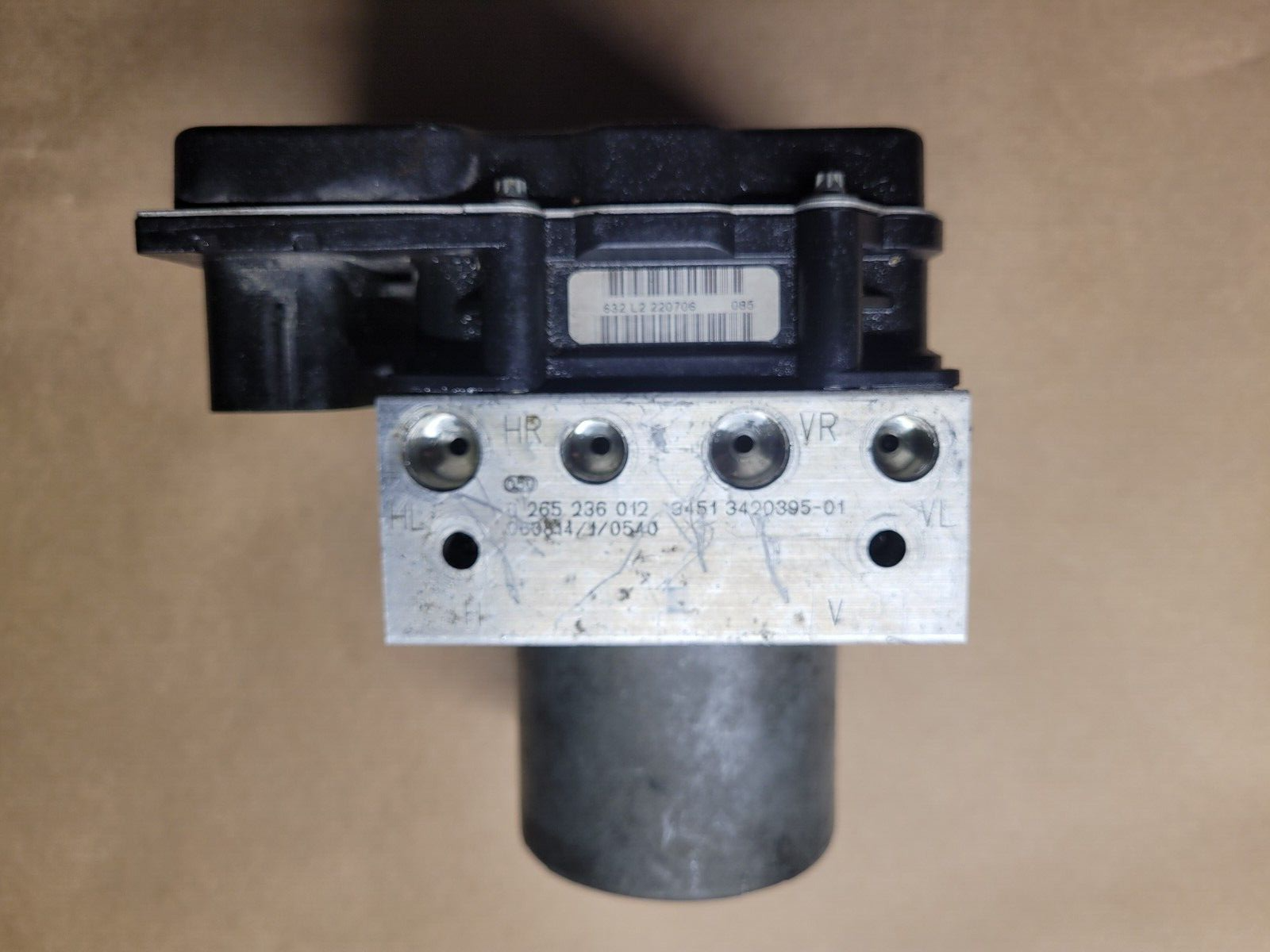 2017 - 2018 Hyundai Elantra - ABS Pump Control Module - 58900-F2500 | eBay