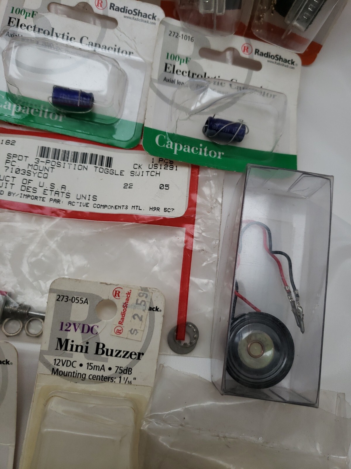 Lot of 23 Packages Radio Shack Active Electronics Parts New-Old-Stock ...