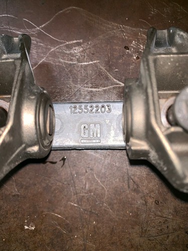 LS LS1 LS2 LS6 // GM 4.8L 5.3L 5.7L 6.0L Rocker Arms with Stands and ...