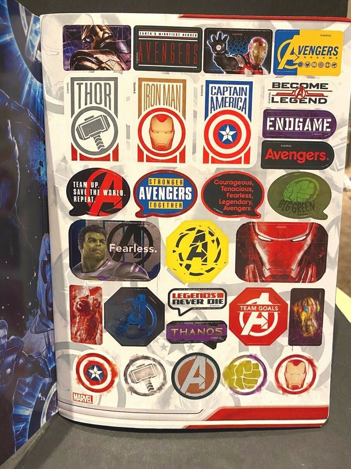 Marvel Avengers Composition Graph Grid Notebook w/Sticker Sheet 100 ...