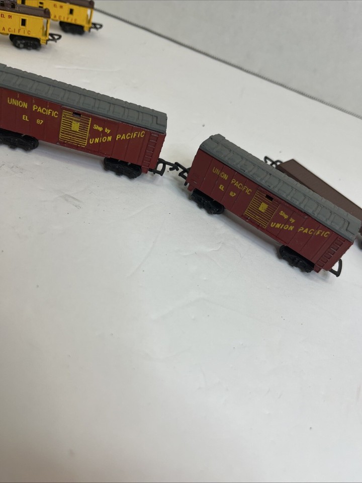 Lot of 9 Lone Star N Gauge Caboose Box Flat Car & Passenger Car | eBay